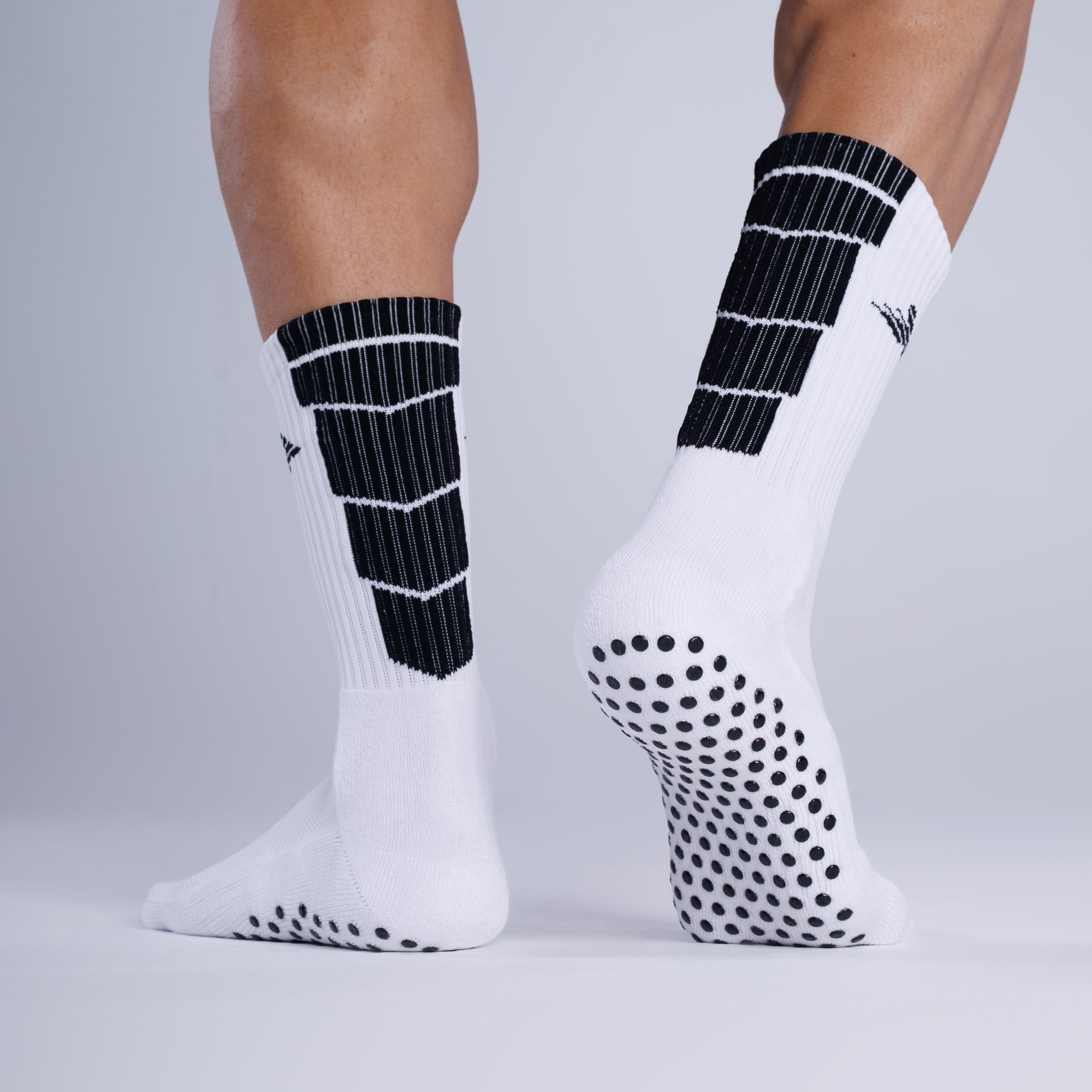 Grip & Crew Socks – Tempo Sport